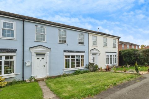 Valley End, Pattishall NN12, 4 bed terraced house for sale, £250,000 ...