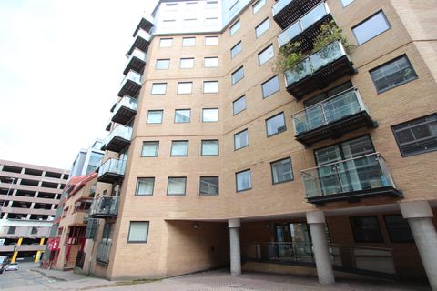1 bed flat for sale in Merchants Place, Reading, Reading RG1, £180,000 ...