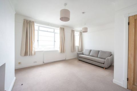 2 bed flat to rent in Wimbledon Hill Road, Wimbledon, London SW19, £ ...