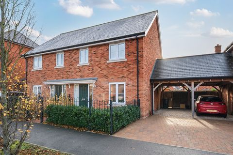 Greystone Square, Wouldham, Rochester ME1, 3 bed semi-detached house ...