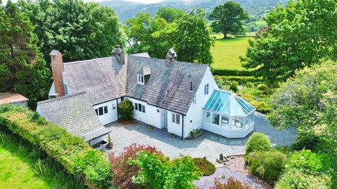 Cefn Cottage, Tyn-Y-Groes LL32, 5 bed detached house for sale, £750,000 ...