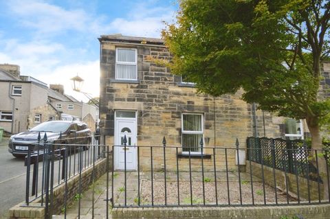 East Parade, Alnwick NE66, 3 bed terraced house for sale, £165,000 - Zoopla