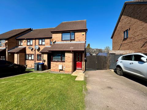 2 bed end terrace house for sale in Rawlings Close, Southbrook ...