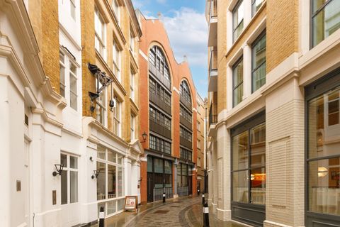 Ludgate Square, Ludgate Hill EC4M, 2 bed flat for sale, £625,000 - Zoopla
