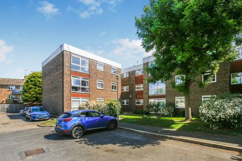 Glena Mount, Sutton SM1, 2 bed flat for sale, £300,000 - Zoopla
