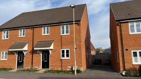 3 bed semi-detached house for sale in Wallace Avenue, Botley SO32, £ ...