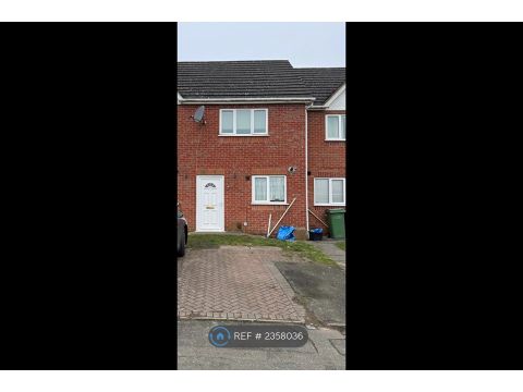2 bed terraced house to rent in Heath Green, Dudley DY1, £850 pcm - Zoopla