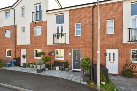 2 bed maisonette for sale in Clos Cwm Golau, Merthyr Tydfil CF47, £ ...