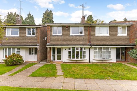 Court Close, Liphook GU30, 3 bed end terrace house for sale, £385,000 ...