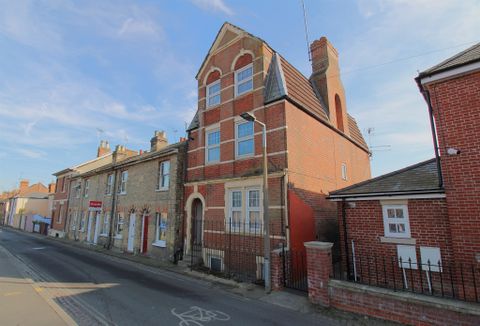 1 bed flat for sale in Priory Street, Colchester CO1, £140,000 - Zoopla