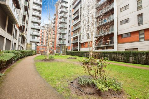 Masson Place, 1 Hornbeam Way, Manchester, Greater Manchester M4, 2 bed ...