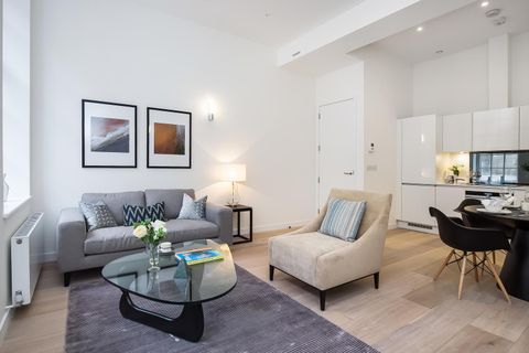 Berners Street, London W1T, 2 bed flat to rent, £4,767 pcm - Zoopla