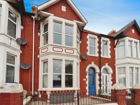 Broad Street, Barry CF62, 4 bed terraced house for sale, £290,000 - Zoopla