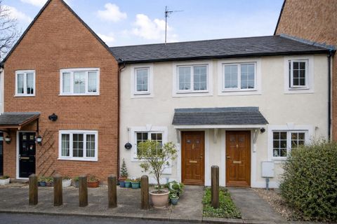 Gillies Drive, Rooksdown RG24, 2 bed terraced house for sale, £300,000 ...
