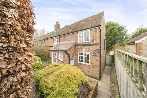 3 bed semi-detached house for sale in Grove Road, Wantage OX12, £ ...