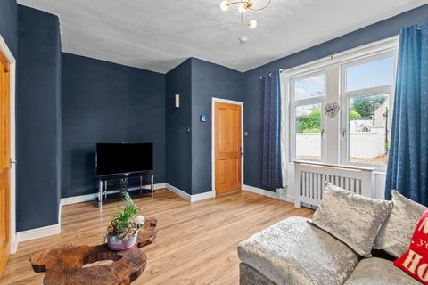 West Main Street, Broxburn EH52, 2 bed flat for sale, £164,000 - Zoopla