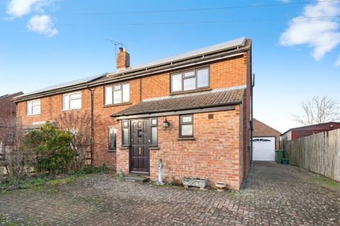 Millfield Avenue, Marsh Gibbon, Bicester OX27, 2 bed semi-detached ...