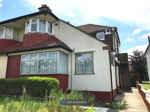 2 bed flat to rent in Dartford Road, Dartford DA1, £1,500 pcm - Zoopla