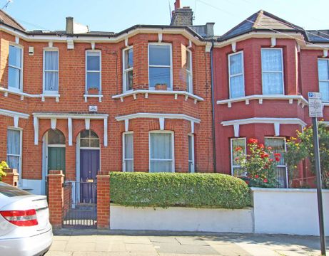 1 bed property to rent in Roxwell Road, London W12, £1,798 pcm - Zoopla