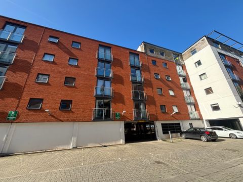 Channel Way, Southampton SO14, 1 bed flat to rent, £1,100 pcm - Zoopla