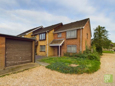 3 bed end terrace house for sale in Tithe Barn Drive, Maidenhead, Berkshire SL6, £380,000 - Zoopla