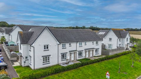 Auld Mart Road, Huntingtower, Perth PH1, 3 bed terraced house for sale ...