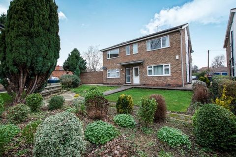 2 bed maisonette to rent in Kendal Court, Nottingham NG2, £750 pcm - Zoopla