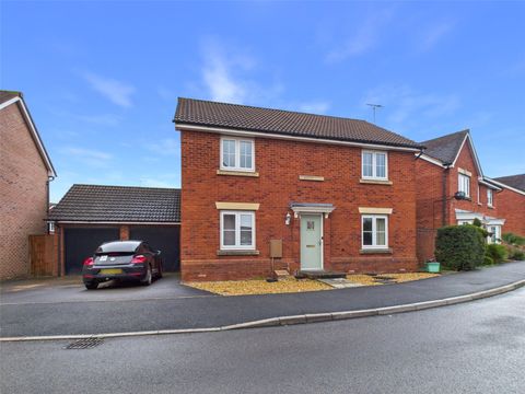 Holbeach Drive, Kingsway, Quedgeley, Gloucester GL2, 4 bed detached ...