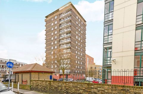 2 bed flat for sale in Gascoigne Place, London E2, £359,000 - Zoopla