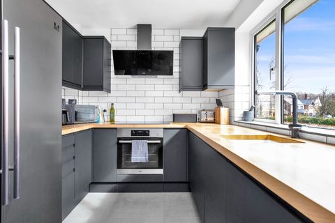 Prospect Road, Farnborough GU14, 2 bed maisonette for sale, £250,000 ...