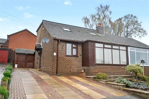 Croft House Way, Morley, Leeds, West Yorkshire LS27, 3 bed bungalow for ...