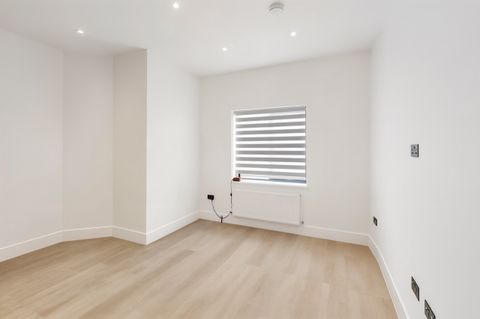 1 bed flat to rent in North Station Road, Colchester CO1, £1,050 pcm ...