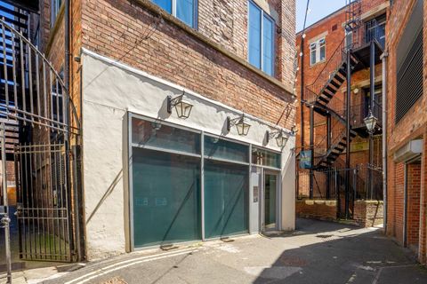 Peter Lane, York YO1, 2 bed flat for sale, £180,000 - Zoopla