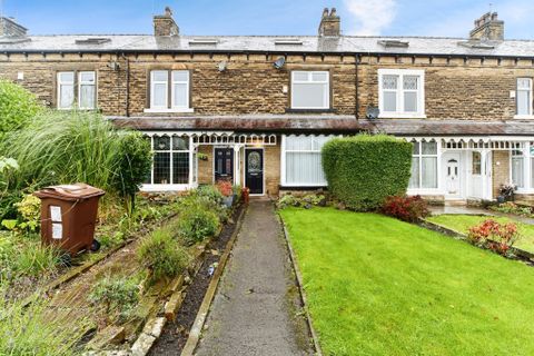 4 bed end terrace house for sale in Frizinghall Road, Bradford BD9, £ ...