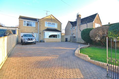4 bed detached house for sale in Bath Road, Leonard Stanley, Stonehouse ...