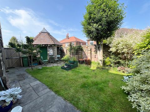 Barracks Square, Macclesfield SK11, 1 bed flat to rent, £825 pcm - Zoopla