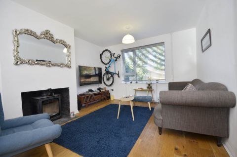 Newbegin Close, Norwich NR1, 4 bed terraced house to rent, £1,250 pcm ...