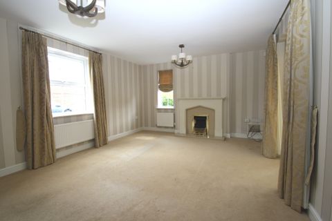 4 bed detached house to rent in Lady Hay Road, Leicester LE3, £1,400 ...