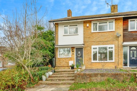 Kennet Close, Crawley RH11, 3 bed end terrace house for sale, £375,000 ...