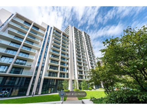 2 bed flat to rent in Elvin Gardens, Wembley HA9, £2,750 pcm - Zoopla