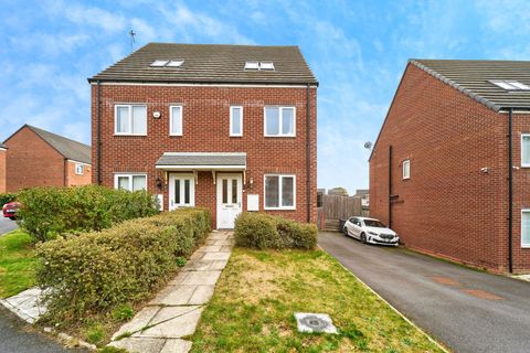 Chestnut Street, Walsall, West Midlands WS5, 3 bed semi-detached house ...