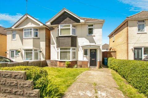 3 bed detached house for sale in Ringwood Road, Poole, Dorset BH14, £ ...