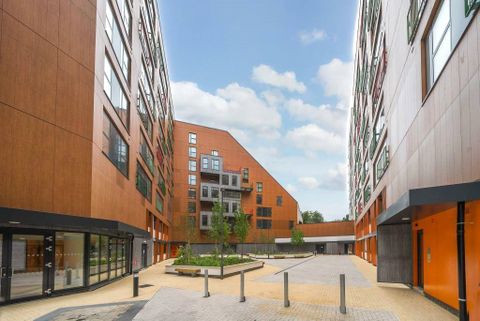 1 bed flat for sale in Market Street, Bracknell, Berkshire RG12, £ ...