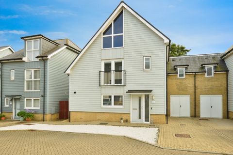 Trinity Drive, Folkestone, Kent CT19, 3 bed link detached house for ...
