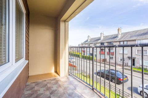 Lady Nairne Loan, Willowbrae, Edinburgh EH8, 2 bed flat for sale, £ ...
