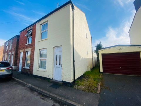 2 bed property to rent in Castle Street, Boston PE21, £750 pcm - Zoopla