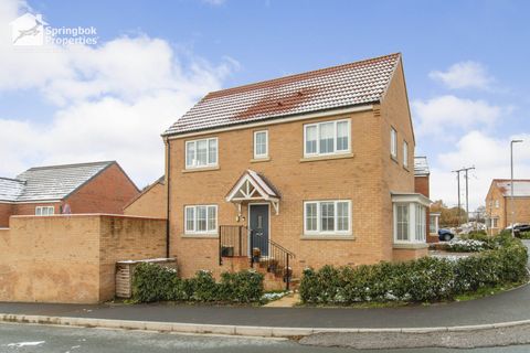 3 bed detached house for sale in Wise Crescent, Leeds, West Yorkshire ...