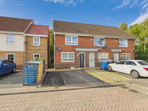 Boundary Way, Hull HU4, 2 bed terraced house for sale, £175,000 - Zoopla