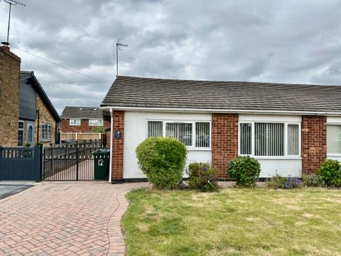 Kingsley Road, Adwick Le Street, Doncaster DN6, 3 bed semi-detached ...
