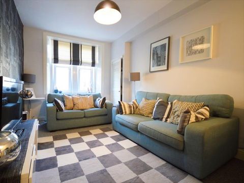 1 bed flat to rent in Watson Crescent, Edinburgh EH11, £900 pcm - Zoopla